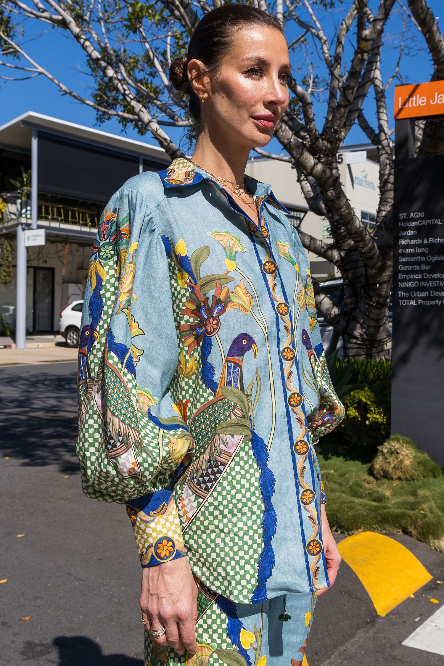 ALÉMAIS – Samantha Ogilvie